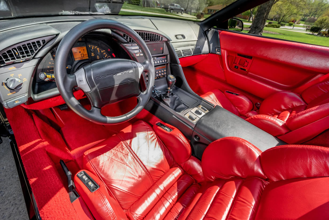 1990 Corvette Dashboard