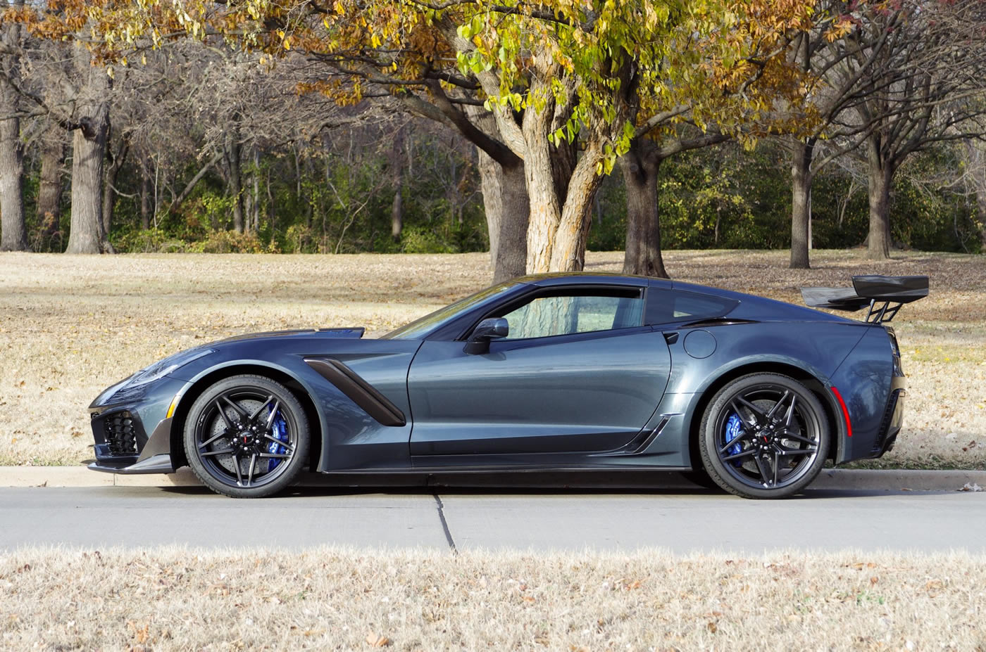 Corvette Zr1 Gray 2009 Chevrolet Corvette ZR1 In Cyber Gray Metallic